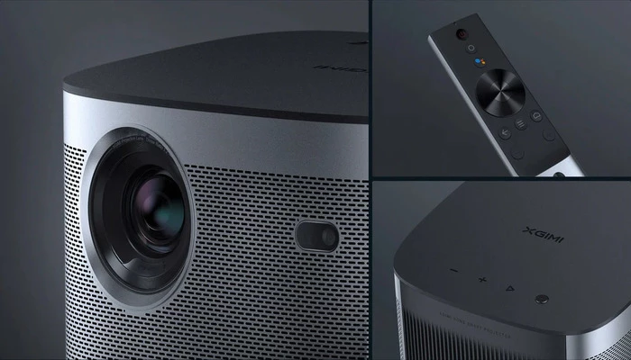 Gimbal-attached IMAX projector with dual ceiling light