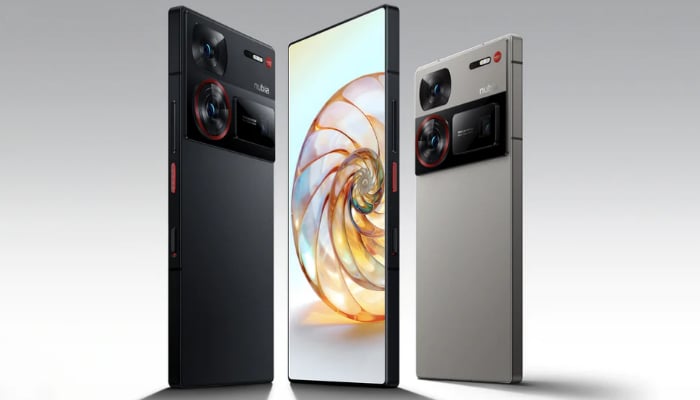 World's biggest smartphone camera! Nubia Z60 Ultra