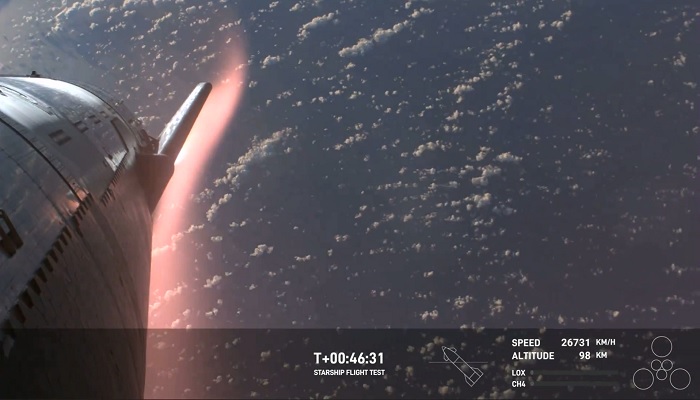 VIDEO: SpaceX Starship lights up the sky in dramatic Earth return
