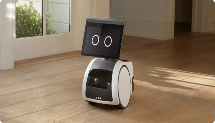 Apple's mobile robot, AI-backed table-top device in the works