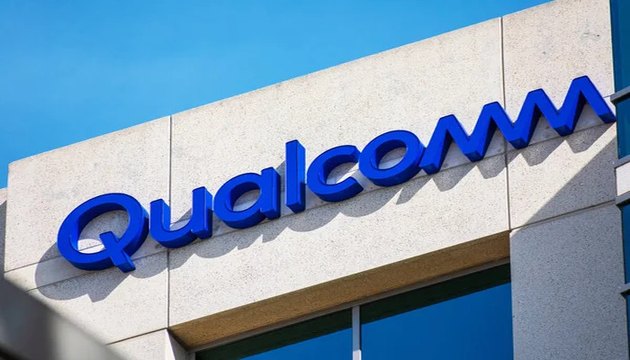 Qualcomm approaches Intel for potential takeover: WSJ reports