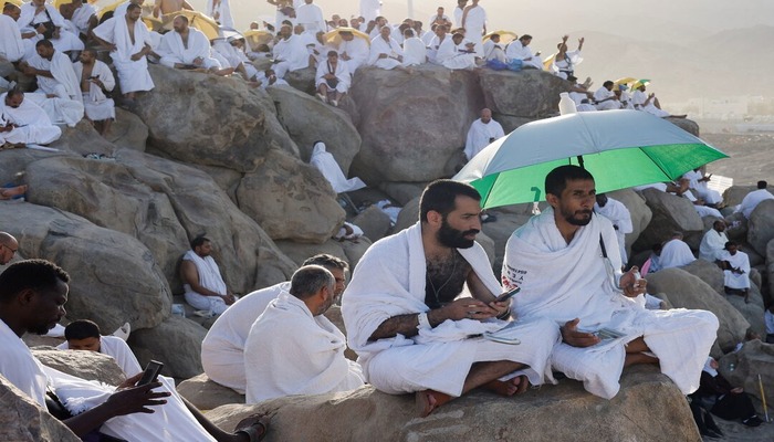 Hajj 2025: Govt launches ‘Pak Hajj’ app to help pilgrims